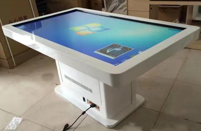 55インチLCDの多タッチ画面のテーブルの接触テーブルのキオスク