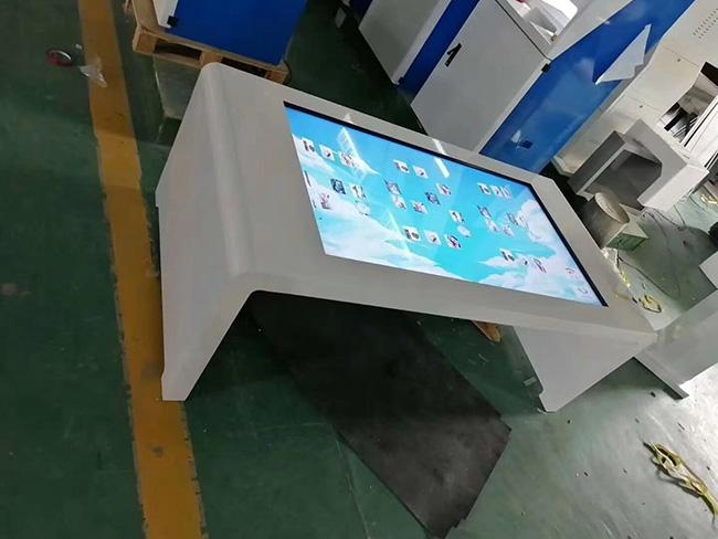 43" U-Type Windows OS LCD Interactive Multi Touch Screen Coffee Table