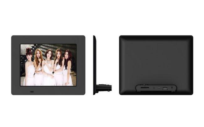 digital photo frame largest