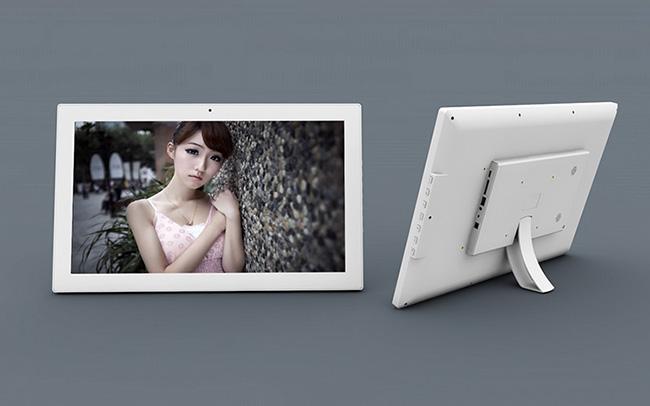 dynamic picture frame