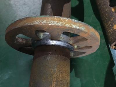 Cina Saldatrice orientabile galvanizzata automatica piena di Ringlock in vendita