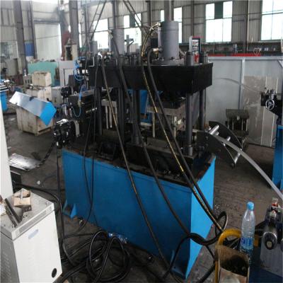 中国 BOSJの良質のケーブル・トレーおよび機械変速機によって運転されるタイプを形作る導通ロール 販売のため