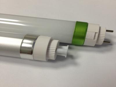 Cina Luce 4ft della metropolitana di T8 LED 1200mm 18W con i cappucci protettivi rotabili in vendita