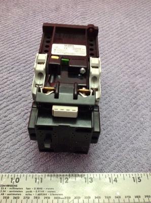 China 3TC4417-0AB4 Alemania Siemens Automatización programable para la automatización industrial en venta