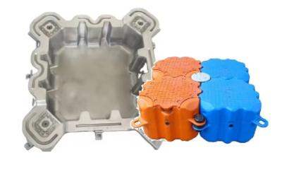 China Low Maintenance Rotational Molding Tooling for Smooth Surface Finish and Custom Color Products for sale