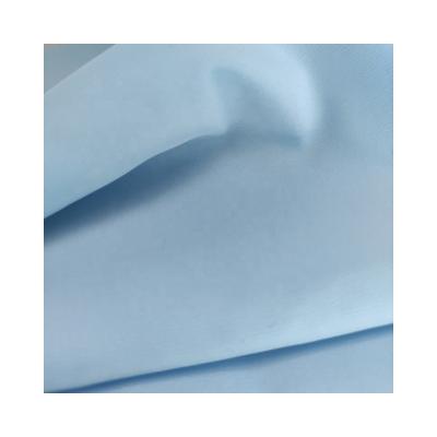 China Biologisch afbreekbaar duurzaam gerecycled weefsel 100% PRET 75*150 plain weefsel voor T-shirts, jurken en tassen Te koop