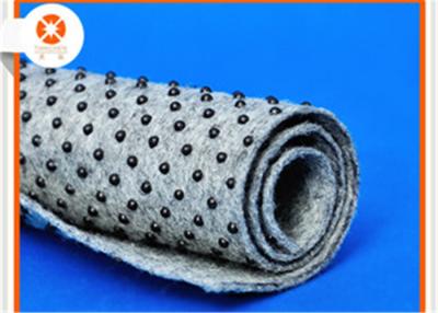 Китай Серой подкладочная ткань Nonwoven PVC Анти--Выскальзования войлока полиэфира пробитая иглой покрынная многоточием продается