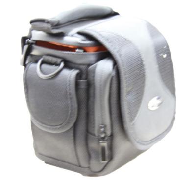 Cina Borsa di nylon della macchina fotografica del tessuto dell'acqua della spugna spessa nera portatile della prova con il rivestimento arancio del velluto in vendita