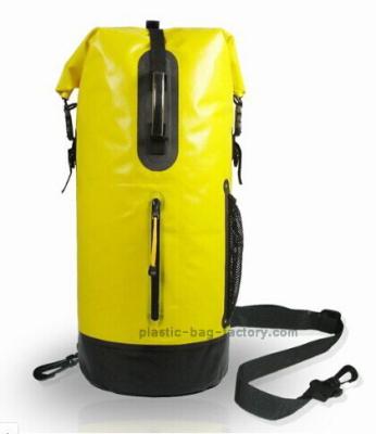 Cina Rotoli sullo zaino 30L/sacco asciutti impermeabili resistenti della tela cerata nylon-rivestita del PVC 600D in vendita