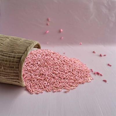 China 100% Natural Flushable Peach Cat Litter - Dust-Free Strip Granules with Fast Clumping for Easy Scooping for sale