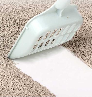 China Small Particle Bentonite Cat Litter Super Absorbency Fast Clumping for sale