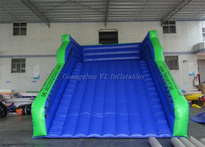 Cina Rampa gigante della palla di Zorb della tela cerata del PVC, pista della palla del criceto di rotolamento dello scorrevole in vendita