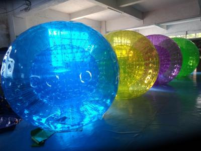Cina Multi diametro di vetro colorato di scorticatura 2.8m Zorb della palla gonfiabile di 0.7mm TPU grande in vendita