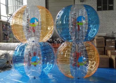 Cina Impermeabilizzi la palla pazza del paraurti di calcio dei giocattoli all'aperto gonfiabili del PVC di 0.8mm in vendita