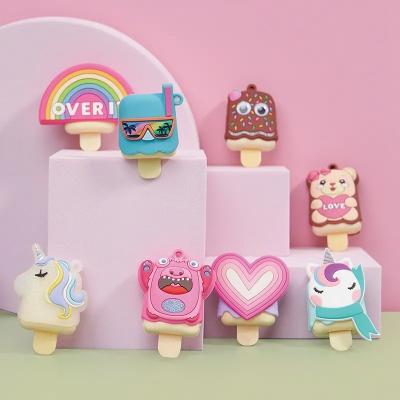 Cina Sicurezza per bambini 1.2g Chapstick Lip Balm da imballaggio esterno in silicone personalizzato in vendita