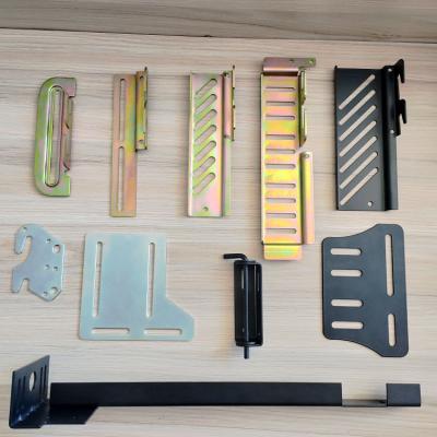 China Colour zinc plated heavy duty adjustable bed modification plate brackets for headboard (Ferramentas de apoio para cabeceira) à venda