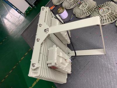 중국 커스터마이징 가능한 전압 폭발 방지 LED 플라드 라이트 OEM 서버 AC90-380V 판매용