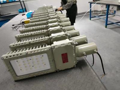 China 6000-6500K Colour Temperature ATEX Certified Explosion Proof LED Flood Light for Extreme Environments for sale