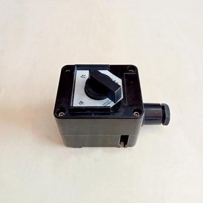 China Interruptor seccionador a prueba de explosiones Clase 1 División 2 Zona GRP con botón de parada de emergencia en venta