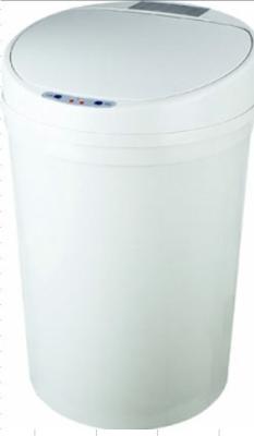 Cina ABS Cover Plastic Dustbin 26 L , Popular Household Products in vendita