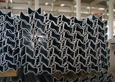 China Van de de Wegvangrail van de zinkdeklaag van de de Systemen Hoge Duurzaamheid Grote de Corrosieweerstand Te koop