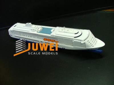 China Miniature Scale Colored Cruise Model Ship JW-15 Excellent for Gift and Collection for sale