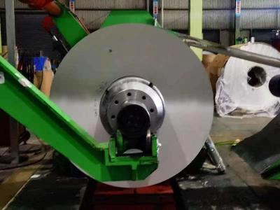 중국 향상 된 보호 및 내구성을 위해 사용자 정의 할 수있는 미리 칠한 알루미늄 코일 판매용