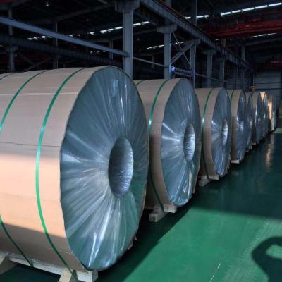 중국 PE 코팅 5052 알루미늄 합금 롤 재료 2.0mm 두께 2500mm 폭 연속 롤 태양광 브래킷용 판매용