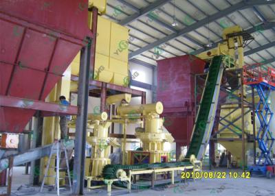 Cina la linea di produzione della pallina della biomassa 90kw anello verticale muore mulino industriale della pallina in vendita