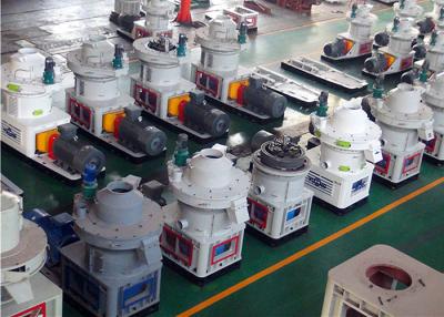 Cina Macchina 2T della pallina della biomassa dell'erba della paglia/mulino pallina di H per le palline di combustibile di 8mm - di 2 in vendita