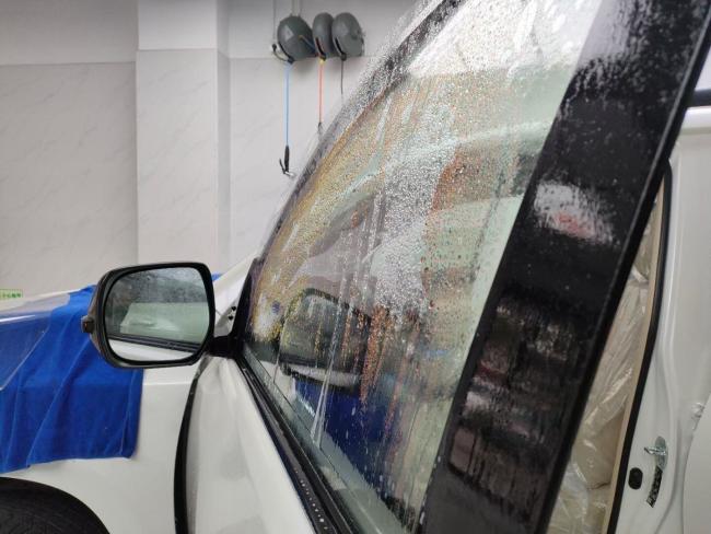 Crystal Sharp 90 film close-up showing clarity