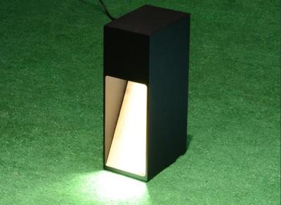 Cina Riscaldi IP55 6 le luci bianche/del giardino di watt LED luci del prato inglese principali esterno in vendita
