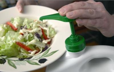 Chine logo fait sur commande en plastique UKS08 de catégorie comestible de distributeur de pompe de sirop de 4ml et de 8ml 38-400 à vendre