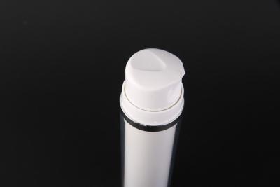 Κίνα UKMS23 50ml-80ml-120ml Ελκυστική εμφάνιση Διπλό στρώμα 100ml PMMA Καλλυντικό μπουκάλι χωρίς αέρα προς πώληση