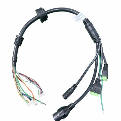 中国 IPカメラケーブル 防天RJ45F PVCジャケット DC5.5*2.1/3.5PITCH コパーコネクタ 010 販売のため