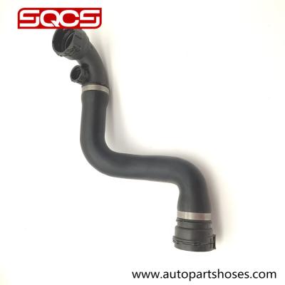 Cina Tubo flessibile superiore del liquido refrigerante del tubo del radiatore 11537500733 E53 3.0i di A11537500733 M54 BMW X5 in vendita