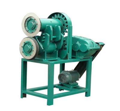China Máquina de corte de borracha da folha das tiras à venda