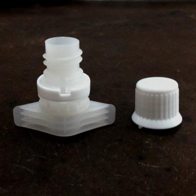 Κίνα Υψηλή αντίσταση 9.6mm πλαστικοί σωλήνες ΚΑΠ PE για τη συσκευασία σακουλιών κρέμας προσώπου προς πώληση