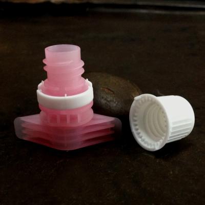 Κίνα Υψηλή αντίσταση 9.6mm πλαστικοί σωλήνες ΚΑΠ PE για τη συσκευασία σακουλιών κρέμας προσώπου προς πώληση