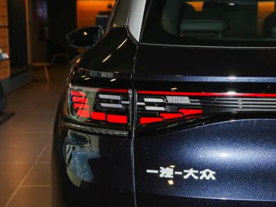 중국 2025 VW 전기 차량 ID.4 고속 충전 자동차 장거리 601km 80.4kWh 배터리 핫 판매 신형 선루프와 함께 좋은 성능 판매용