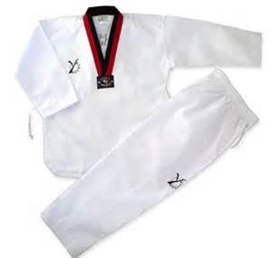 Cina Abbigliamenti costolato 110cm - 210cm di arti marziali dell'attrezzatura di Polycotton il taekwondo in vendita