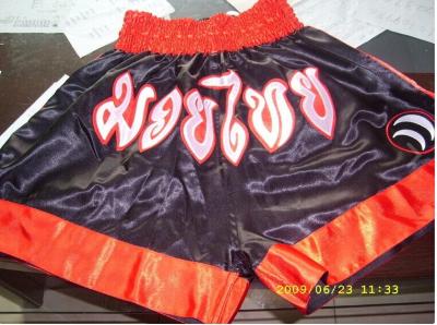 Cina Gli shorts di scatola nera della sublimazione personalizzano gli shorts tailandesi di Muay, la S LA m. la L dimensione di XL 2XL in vendita
