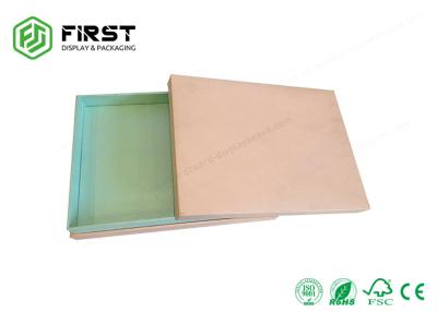 Chine Les boîte-cadeau rigides de carton ont adapté la boîte aux besoins du client de Logo Luxury Recyclable Gift Packaging à vendre