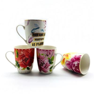 Chine 320ml 11Oz a personnalisé les tasses fines de porcelaine tendre avec les fleurs animales à vendre