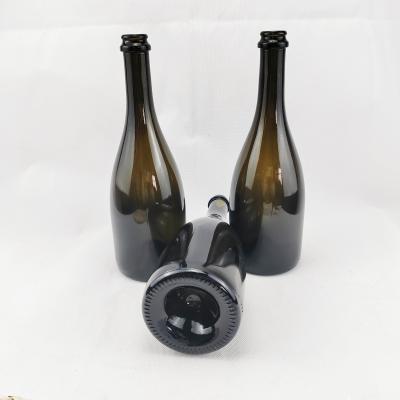 Cina 500 ml 750 ml Bevande alcoliche in vetro Bottiglia di vino di Borgogna con decorazione a forma rotonda in vendita