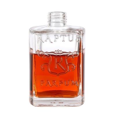 China Farben Anforderung 700ml Super Flint Quadrat Glas Wodka Flasche mit Kork in runder Form zu verkaufen