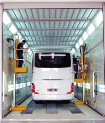 China Cuarto de aerosoles de autobús personalizado con puertas delanteras de ventilador potentes con vidrio en venta