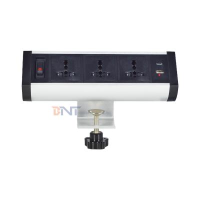 中国 粘着クリップデザイン クランプテーブルソケット ACコンセント3口 USB A+C デスクトップクランプソケット 電源タップ 販売のため