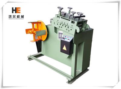 Cina La bobina più di di 0.4-2.2mm che raddrizza la macchina VA macchina di Uncoiler con con comando a motore in vendita