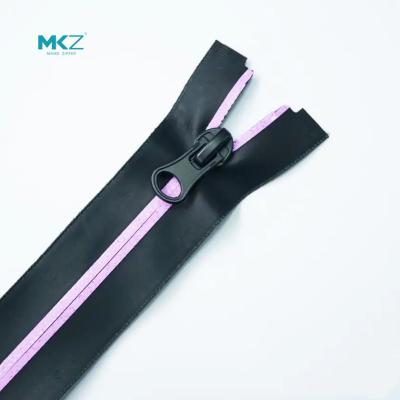 Cina TPU lungamente ha finito la chiusura lampo resistente dell'acqua del vestito dall'estremità aperta in vendita